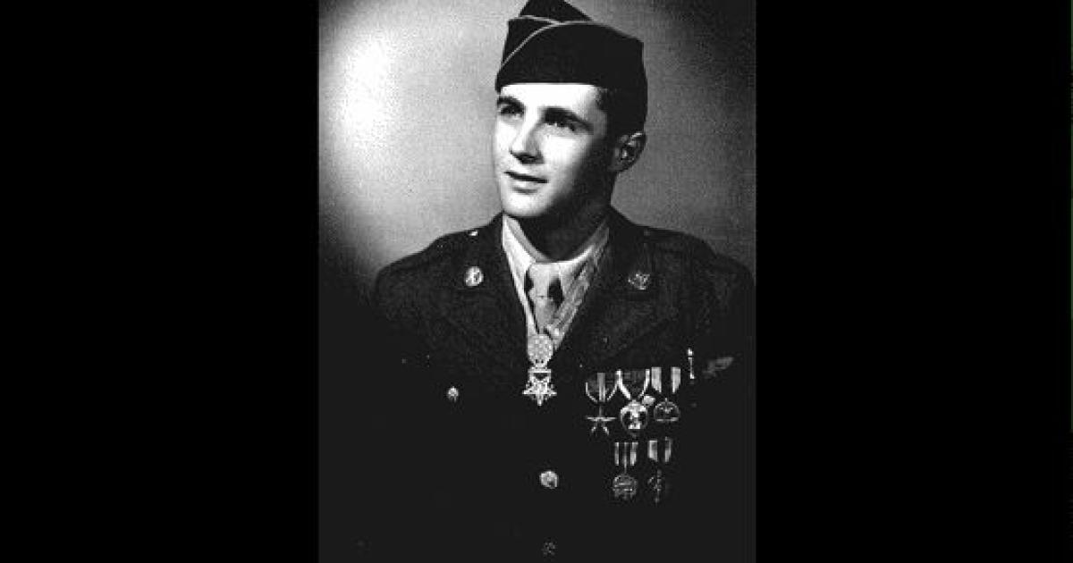 Sars-La-Bruyère - Ils ont rendu hommage au soldat Gino Merli | Tele MB