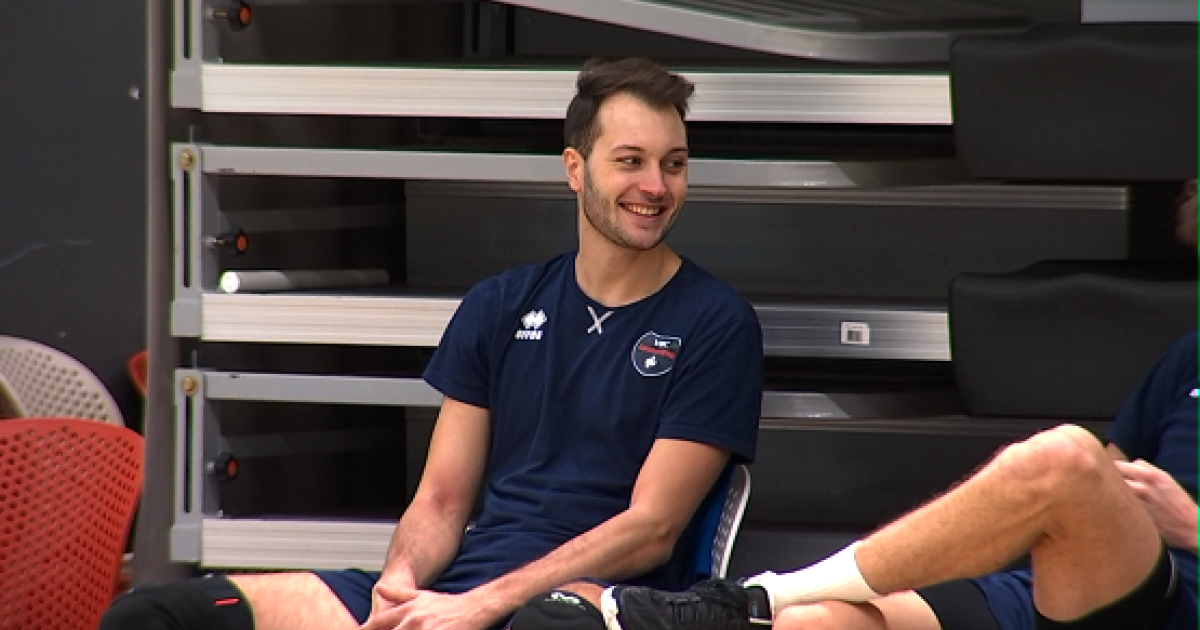VOLLEY - Thibault Detandt, un battant au mental d'acier | Tele MB