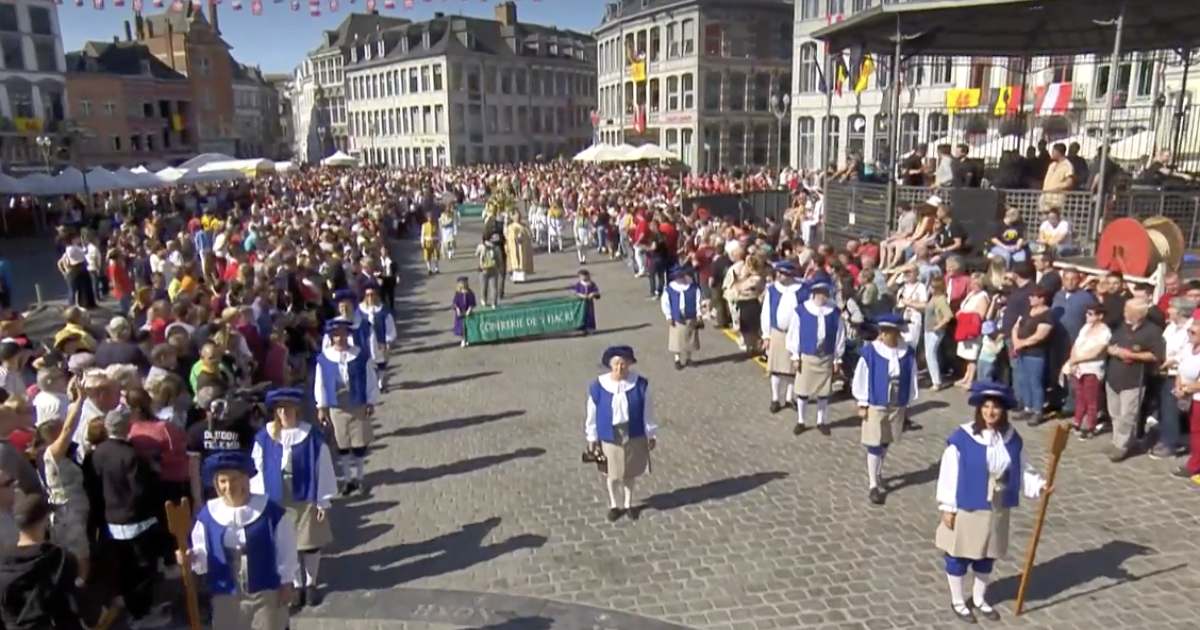 Mons: le parcours de la procession adapté suite aux travaux | Tele MB