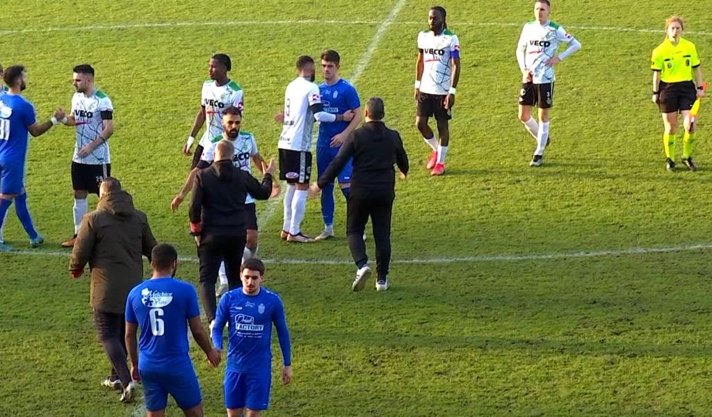 FOOT : Oumar Traore rejoint le Renaissance Mons 44! | Tele MB